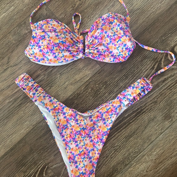 Bright Swimwear | Swim | Nwot Bright Swim Wear Floral Multicolor Bikini ...